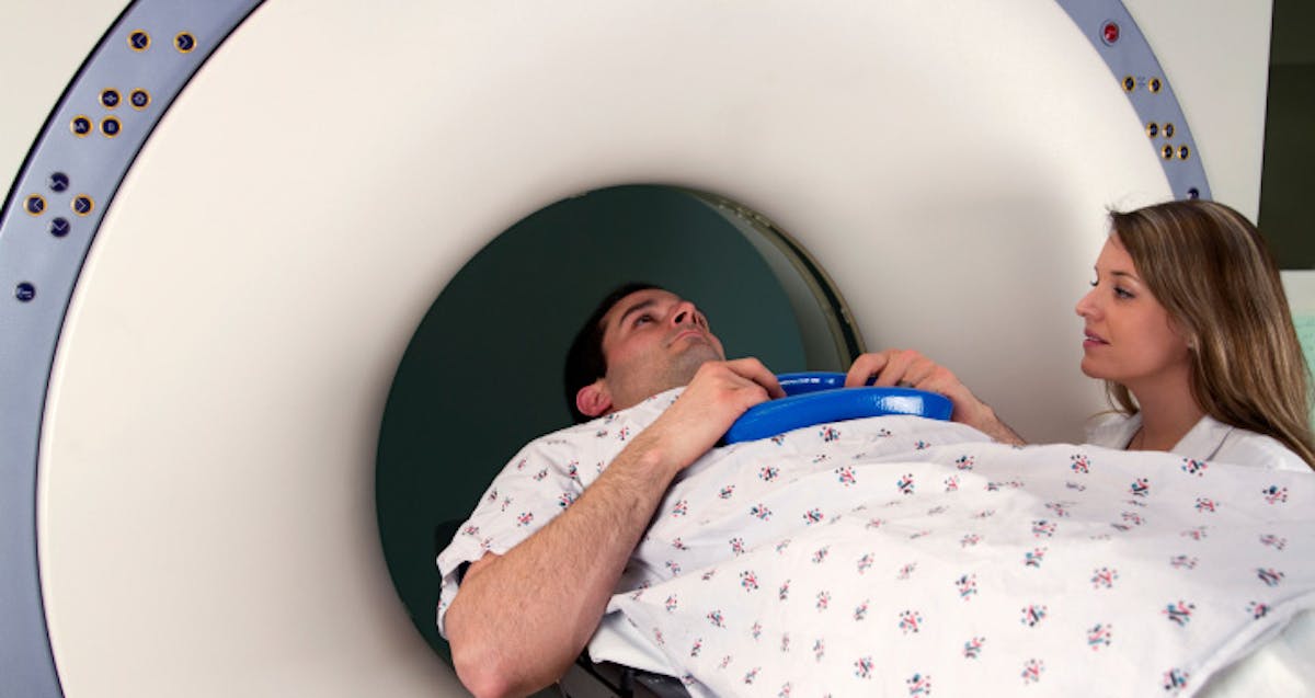 Faut-il dépister le cancer du poumon par scanner ? | Santé Magazine