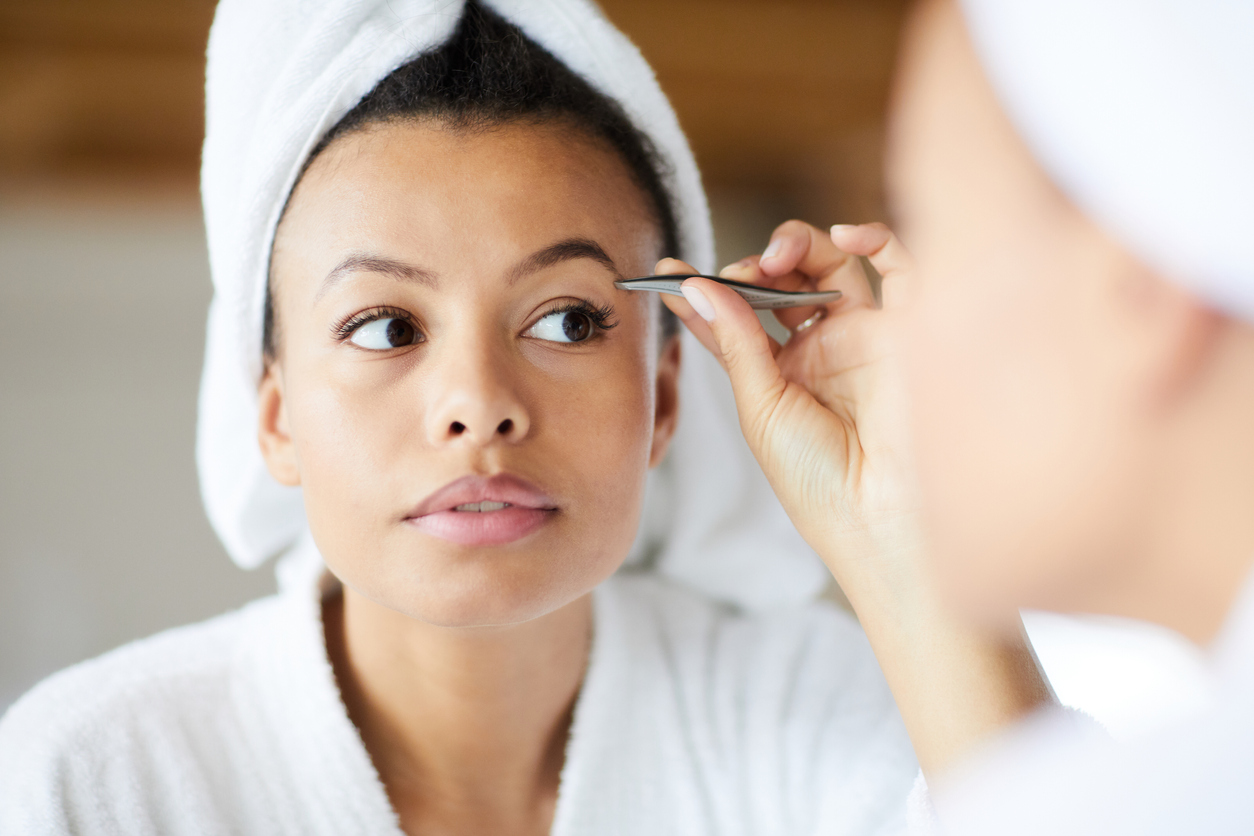Épilation des sourcils : quelle forme ? quelle technique ? à la maison ...