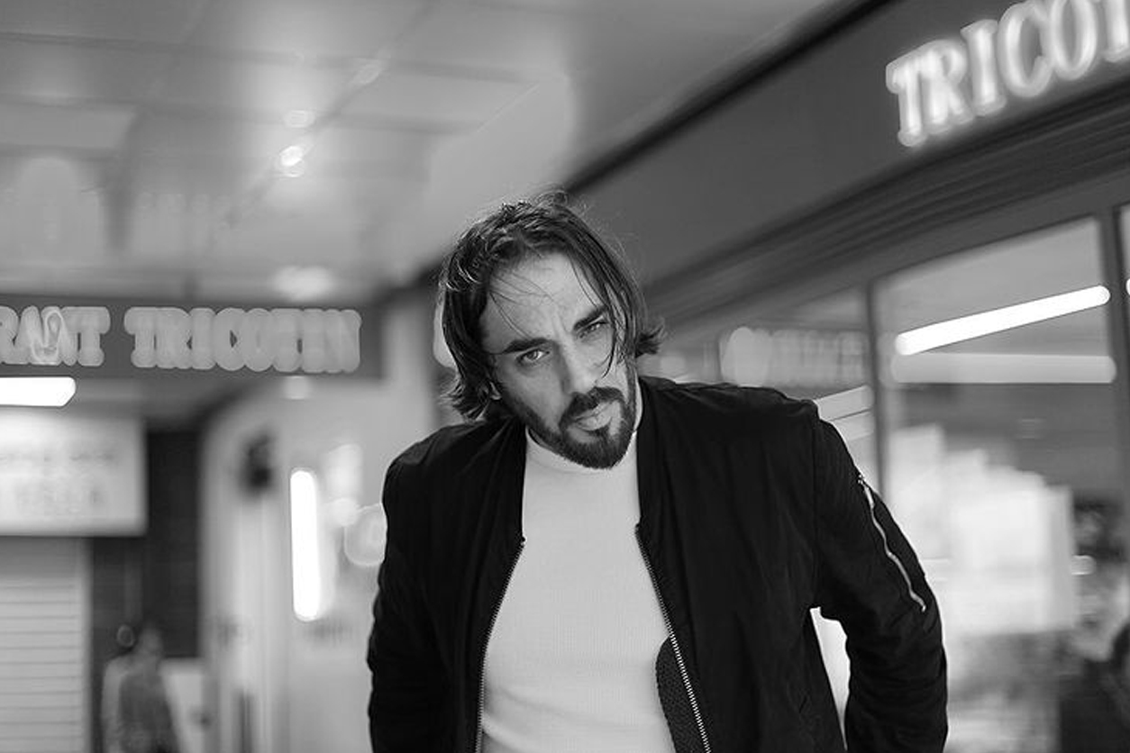 Le rappeur Gringe se confie sur son frère schizophrène : « C’est ...