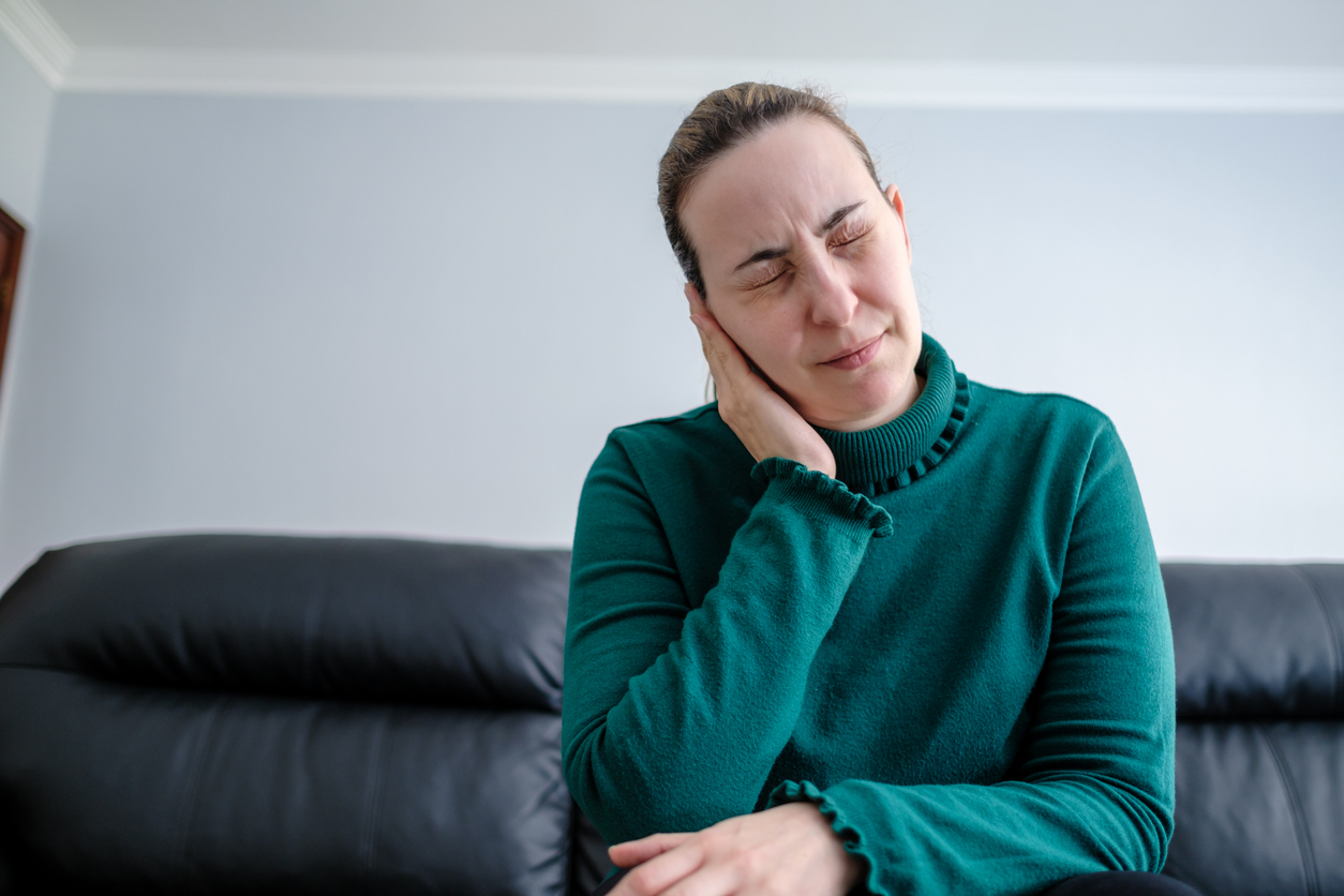 Malignant (necrotizing) external otitis: people at risk, symptoms ...