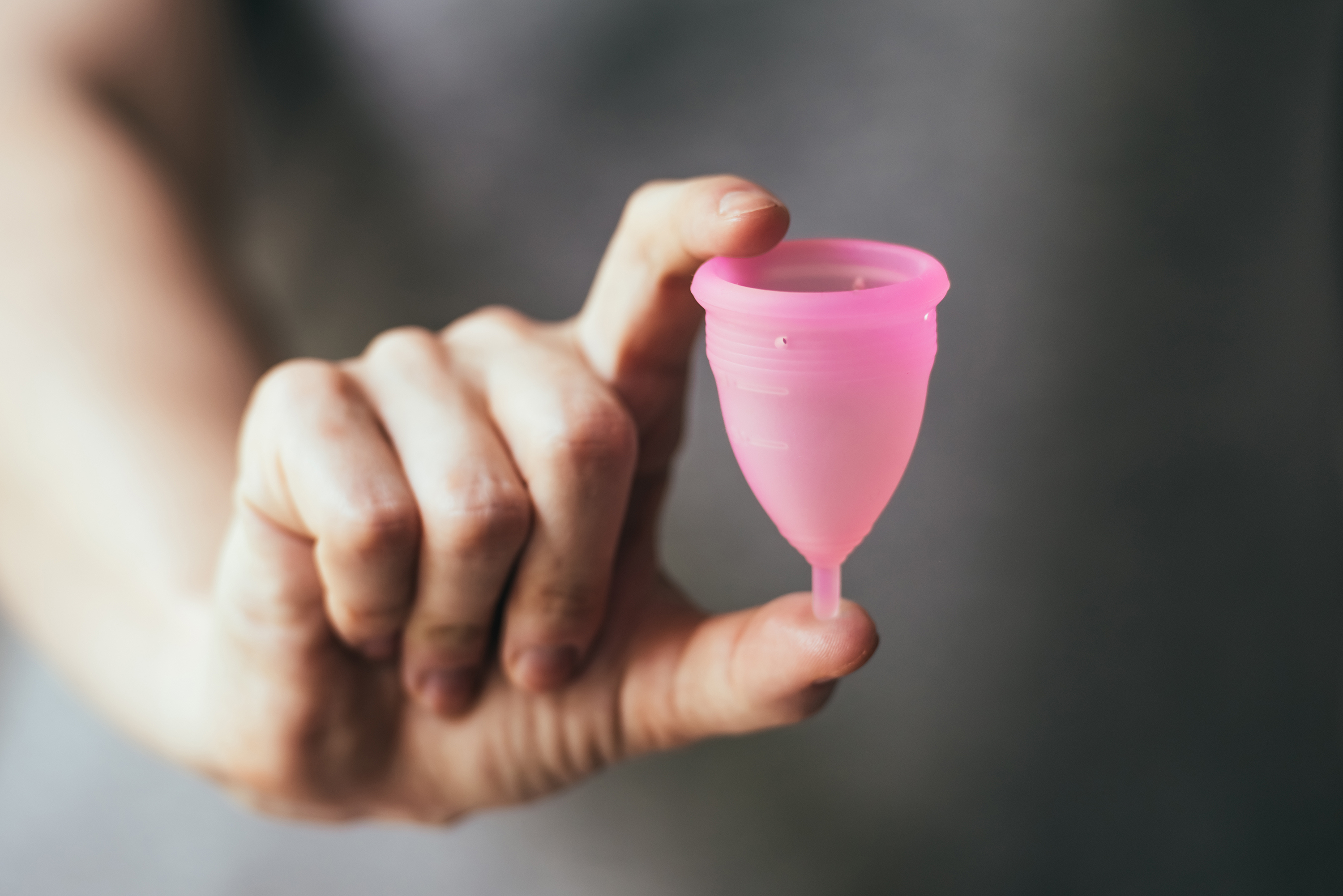 Cup menstruelle : c’est quoi ? Comment ça fonctionne ? Quelle ...